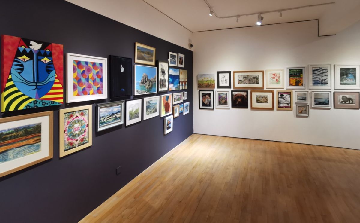 Annual Christmas Open & Halstead Collection now on display - Burton at ...